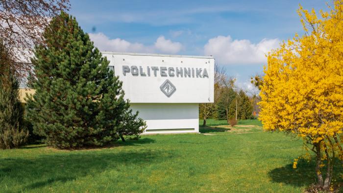 Gmach Główny w Płocku | Politechnika Warszawska